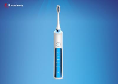 China Casa sônico da escova de dentes elétrica da multi função com cabeças substituíveis fáceis à venda