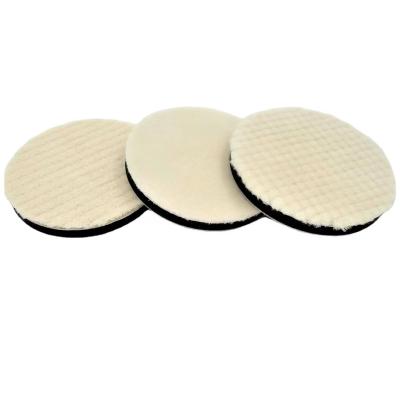 China OEM Durable Car Cleaning Tools Natural Wool Buffing Pad With Hook & Loop Backing for sale