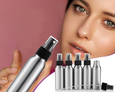 Cina Bottiglie fini cosmetiche portatili dello spruzzo della foschia della bottiglia di alluminio nera d'argento dello spruzzo in vendita