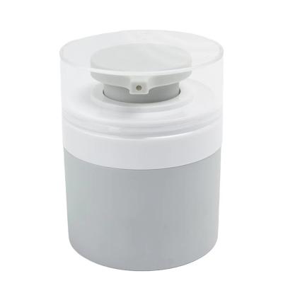 중국 도매 주문형 플라스틱 공기 없는 펌프 병 빈 PP 크림 병 판매용