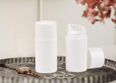 Cina Viaggio all'aperto delle bottiglie cosmetiche senz'aria della plastica pp ed uso di vita quotidiana in vendita