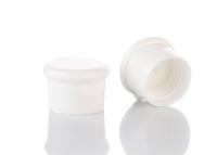 China 20mm White Round Flip Spout Cap - PP Plastic BPA-Free Cosmetic Bottle Closure with 20/410 Specification for sale