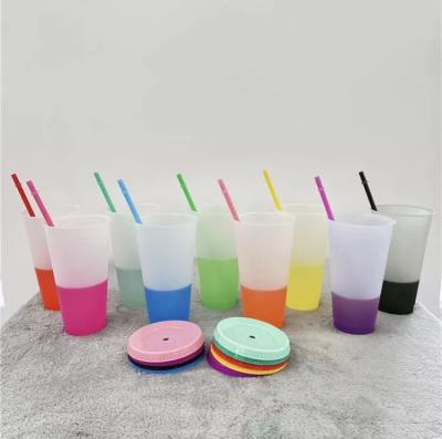 China Temperature Sense Gradient Drinking Cup 700ml 24oz Plastic With Straw And Lid for sale