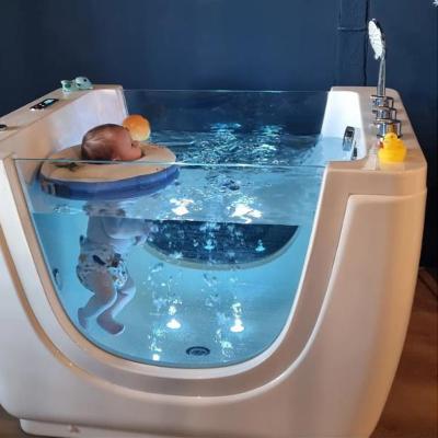 China Banheira recém-nascida dos TERMAS do bebê da massagem do ar com suporte 1.1m autônomo à venda