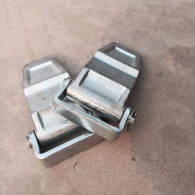 China container corner fitting . container door parts , container roor /side panel ,container twist lock for sale