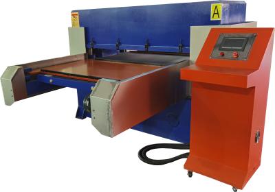 Cina EPE Eva Spugna di imballaggio pulizia cucina bolle macchina di taglio a fuso con potenza di 8,5KW in vendita