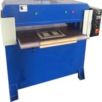 China Durable Paper Packaging Material Punching Machine with Hydraulic Syste for sale