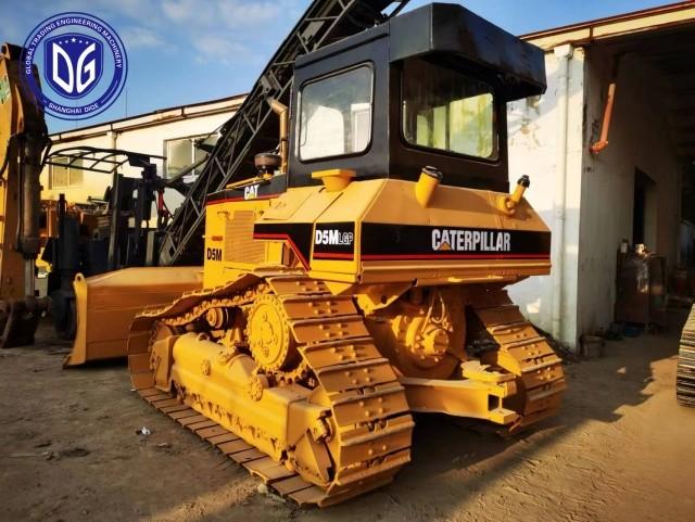 Caterpillar D5M With excellent power durability and high efficiency Japanese Caterpillar D5M Bulldozer