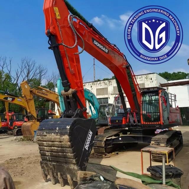 Doosan DX340 With excellent power durability and high efficiency Korean Doosan DX340 Large Excavator