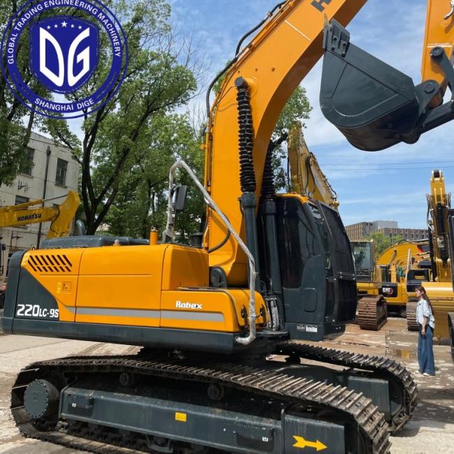 Hyundai 220 excavator hydraulic system