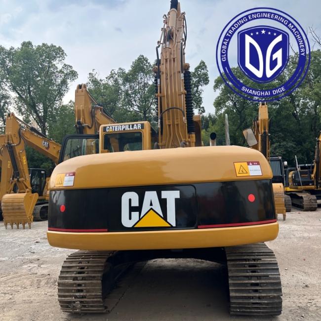 CAT 320C Excavator working view