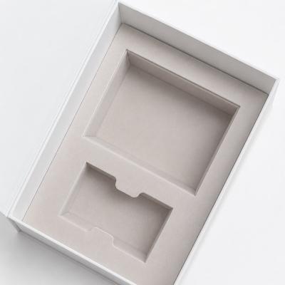 China CMYK Printing Magnetic Flip Top Box With Flocking Paper Card Insert for sale