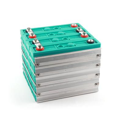 Cina batteria del fosfato del ferro del litio di 12.8v 200ah 3.2v in vendita