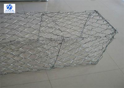中国 多目的反腐食を得る熱い浸された電流を通された六角形の金網 販売のため