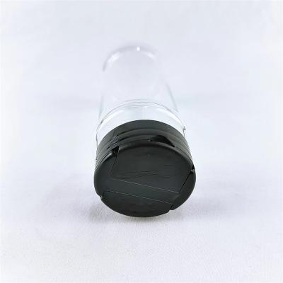Cina Clear Plastic Spice Salt Pepper Shakers Jar Bottle in vendita