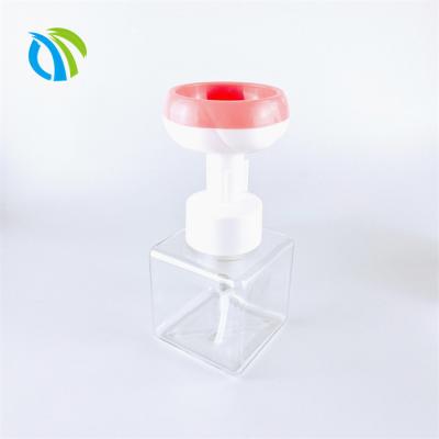 Cina Erogatore rosa cosmetico 0.8ml di pulizia facciale della pompa 43/400 della bottiglia della schiuma di 43mm in vendita