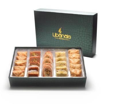 China Kundenspezifisches Logo Luxus Leeres Papier Lebensmittel Süßes türkisches Baklava Boxen Geschenkverpackung Mit Plastikbecher zu verkaufen