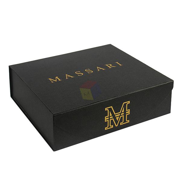 Quality Magnetic Folding Apparel Packaging Box Rigid Cardboard Hoodie Packaging Box for sale