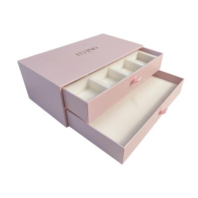 Cina Luxury Pink Custom Logo Slide Drawer Donna Collare Anello Gioielli Box Set Confezionamento Con Inserto di schiuma in vendita