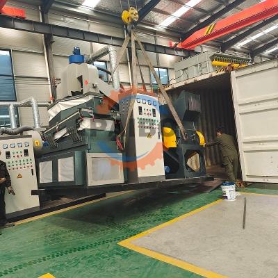 Cina Funzione del frantumatore e del separatore di cavi di rame di scarto 1 Linea di riciclaggio dei fili di scarto in vendita