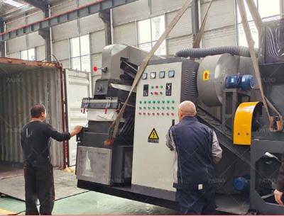 China Ausrüstung zum Recycling von Kupferdraht für 400-500 kg/h Dreiphasen-Spannungs-Abfalldrahtschredder zu verkaufen