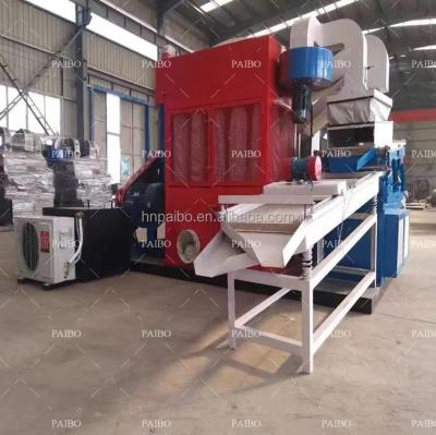 Cina Granulatore di cavi automatici Macchine di triturazione di filo di rame per riciclare separare plastica e rame in vendita