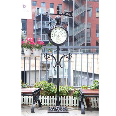 China Double-Sided Clock and Planter Hanger for sale
