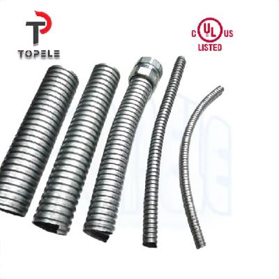 Cina La metropolitana d'acciaio flessibile del condotto ha galvanizzato EMT Conduit And Fittings in vendita