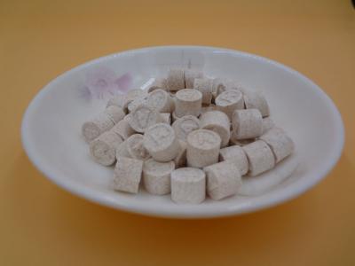 China Adults Original Sugar Plum Candies / Sweets Small Vitamin C Chewable Tablets for sale