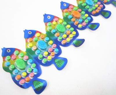 China OEM 2.8g Fish Shape Compressed Fruity Hard Candy / Colored Powdered Sugar for sale