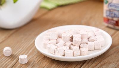 China OEM Available Plum Candy Sour & Sweet Chewable Tablets Taste Good for health for sale