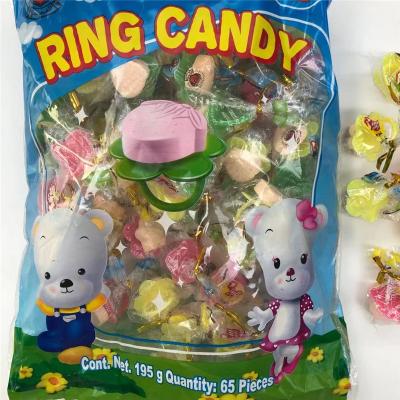 China 86.8g Carbohydrate Colorful Novelty Ring Candy With Toy for sale