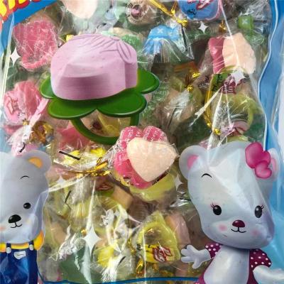 China 86.8g Carbohydrate Colorful Novelty Ring Candy With Toy for sale