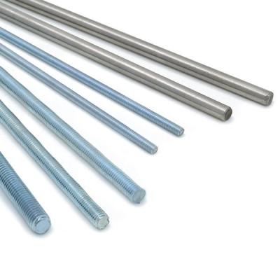 China Klasse 4.8 gegalvaniseerd koolstofstaal Gi stud draadstaaf voor industriële toepassingen Te koop