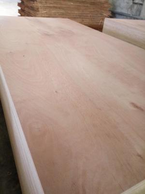 China 1220x2440x18mm Okoume Plywood Poplar Core for Construction for sale