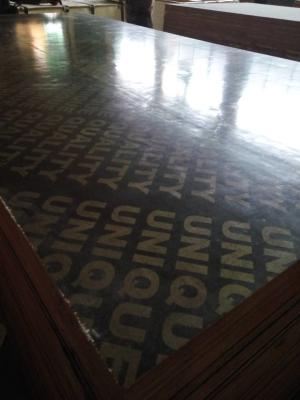 China 13,15,18,20mm Melamine Glue Poplar Core Film Faced Plywood for sale