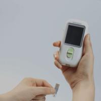 China 10s Lactate Meter Blood Measuring Device Wide Measurement Range for sale
