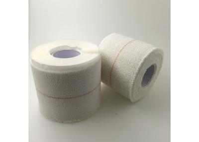China Elasticidade adesiva do derretimento quente branco da borda da pena da fita da atadura dos esportes do algodão boa à venda