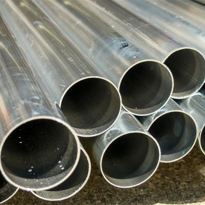 China Martensitische Edelstahlröhre 405 Edelstahlrohr 10 ¥100mm Durchmesser gebürstet / Spiegelpoliert nahtlos / geschweißt Edelstahlrohr zu verkaufen