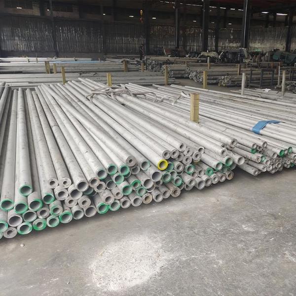 Quality Seamless Stainless Steel Welded Pipe 316L Stainless Pipe 2500mm Diameter for sale