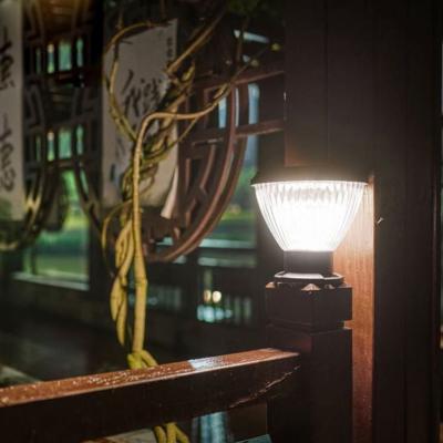 Cina La colonna alimentata solare del pannello solare monocristallino accende la fusion d'alluminio di IP65 20W in vendita