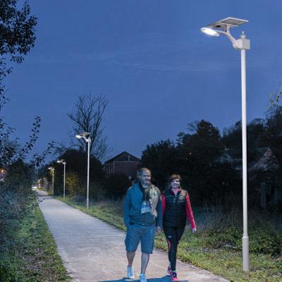 China Lichte Controle LEIDENE Weg het Openlucht Zonnestraatlantaarn 3.2V 20000mAh Snelle Laden Te koop
