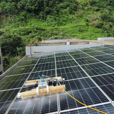 China 15Ah Intelligent Wireless Solar Cleaning Robot ≥400m/H Maitain Solar Panel 594*526*250mm for sale