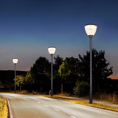 China IP65 No Wiring  LED Solar Garden Lamp With Battery 3.2/26000mAh, Courtyard Decorative Solar Street Lights for sale