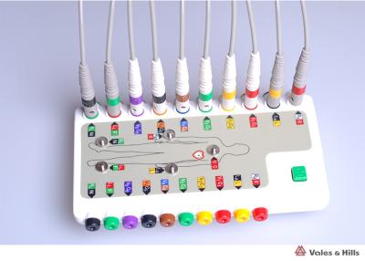 China Medical Device Ambulatory ECG Monitoring Portable Simulator Simulate Different Waves for sale