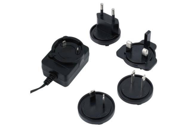 Cassa in plastica Wireless Adaptore solare AC DC Universal Plug Charger Regno Unito UE Stati Uniti