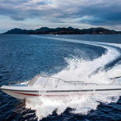 Cina barca di lusso di velocità della vetroresina commerciale dell'yacht di svago di 100hp 70Km/H in vendita
