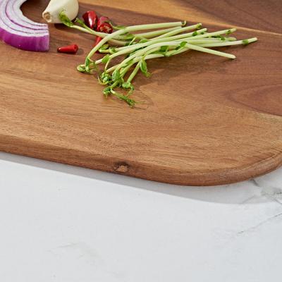 Cina Laser Logo Acacia Wood Chopping Block 1.5cm spesso in vendita