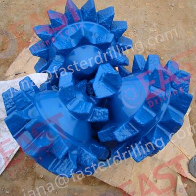 China API New Milled Tooth Rotary Roller Cone Drilling Water Oil  and Gas Well Bit for sale