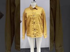 Bottone del camionista giù la manica lunga Jean Jackets Custom Denim Clothing con le tasche